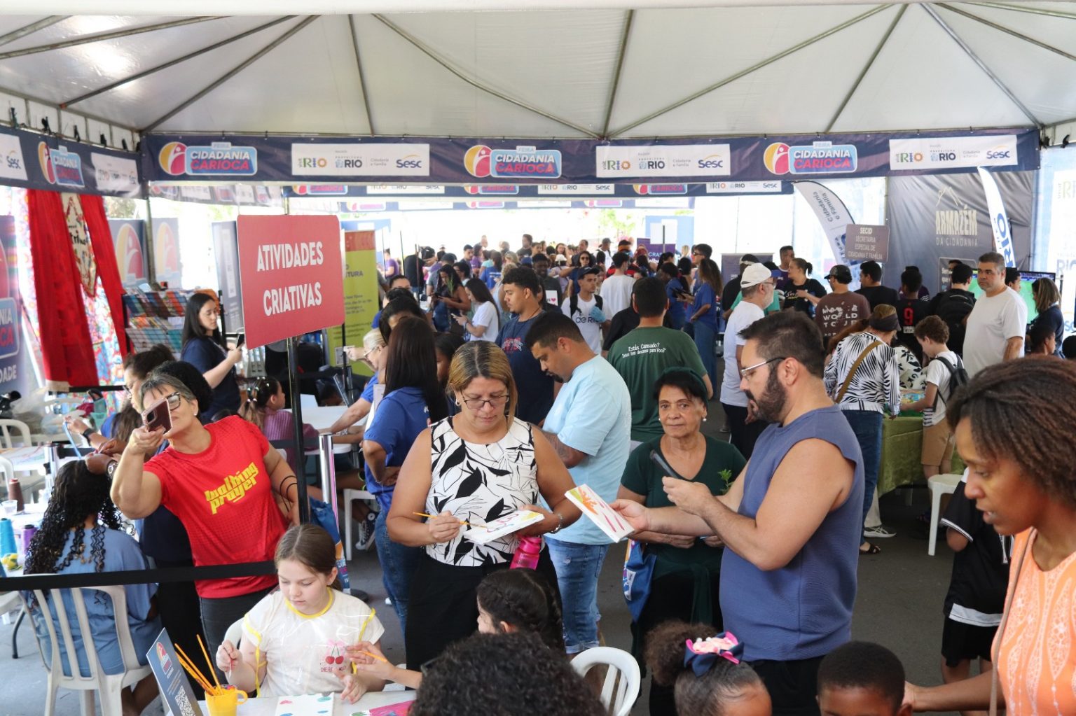 Feira Cidadania Carioca leva milhares de pessoas à Quinta da Boa Vista ...